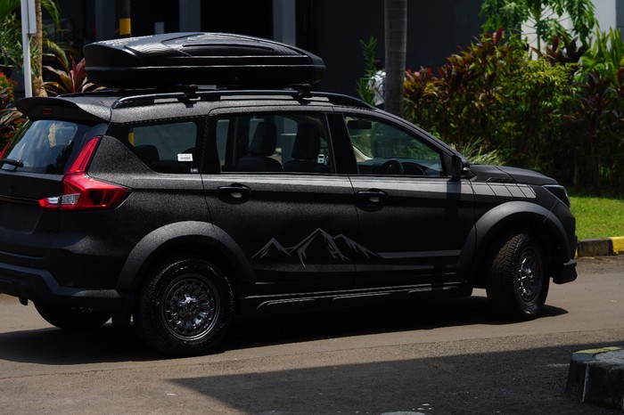 Gagahnya Modifikasi Suzuki XL7