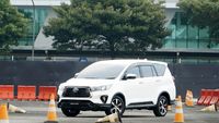 Pantas Masih Jadi Primadona, Ini Spesifikasi Innova Diesel Matic