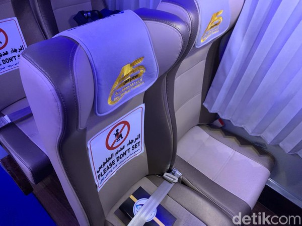 Foto: Jamaah Umroh Perdana Indonesia di Tengah Pandemi