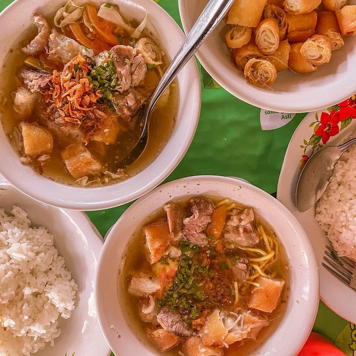20 Soto Mie Gurih Mantap Ada di Sini