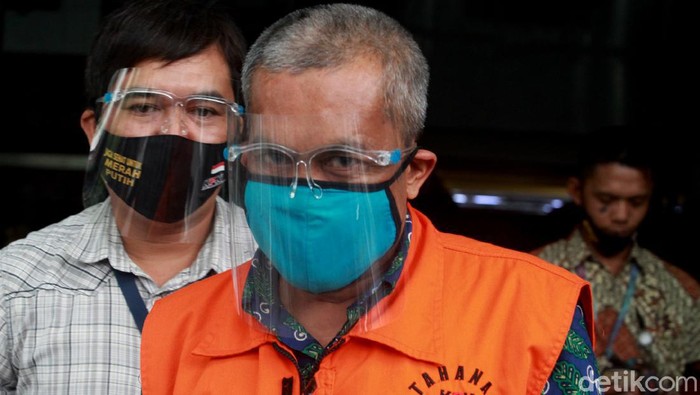 Terjerat Kasus Gratifikasi, Heri Tantan Sumaryana Diperiksa KPK Terjerat Kasus Gratifikasi, Heri Tantan Sumaryana Diperiksa KPK