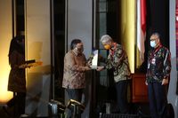 Jateng Raih Penghargaan Provinsi Paling Inovatif dari Kemenristekdikti