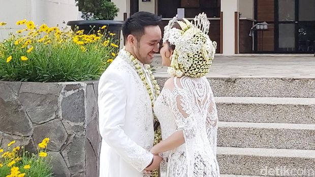 Cerita Haru Pernikahan Kedua Jenita Janet Cerita Haru Pernikahan Kedua Jenita Janet