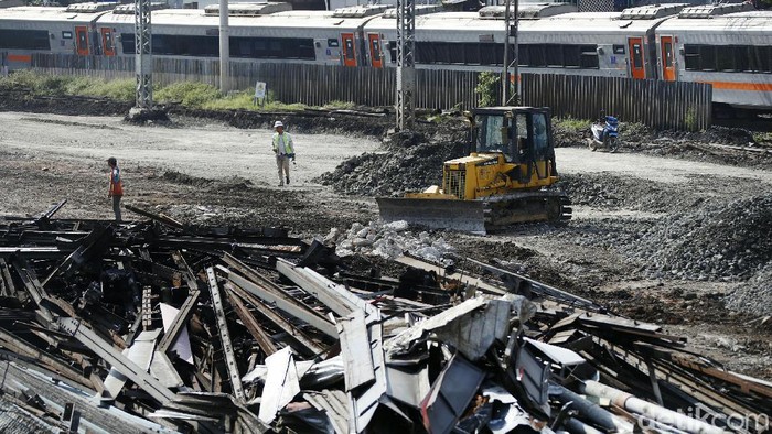 Potret Kondisi Terkini Depo Lokomotif Jatinegara yang Dibongkar
