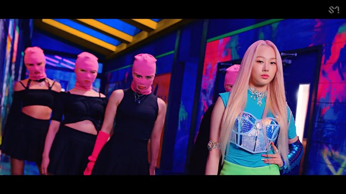 Bocoran MV Black Mamba aespa, Ada Ular Raksasa!