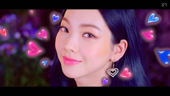 Bocoran MV Black Mamba aespa, Ada Ular Raksasa!