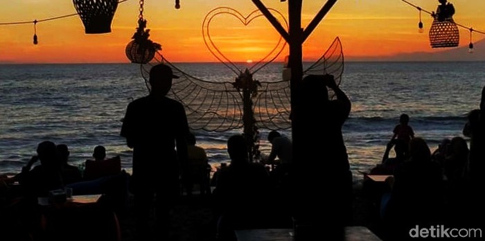 Potret Pantai Tanjung Bias, Pantai Tersehat di NTB