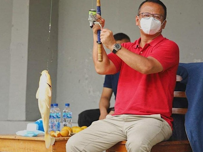 Fakta Kebijakan Ekspor Benih Lobster yang Bikin Edhy Prabowo Ditangkap KPK Fakta Kebijakan Ekspor Benih Lobster yang Bikin Edhy Prabowo Ditangkap KPK
