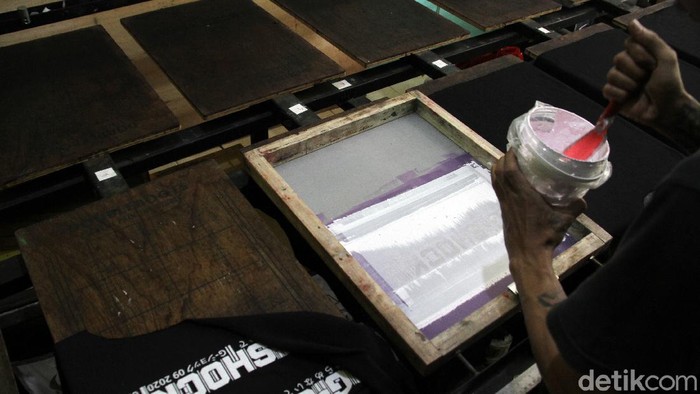 Geliat Bisnis Sablon yang Masih Eksis di Masa Pandemi