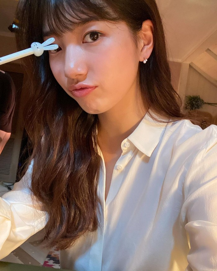10 Foto Suzy Ini Akan Bikin Kamu Jatuh Cinta Lagi