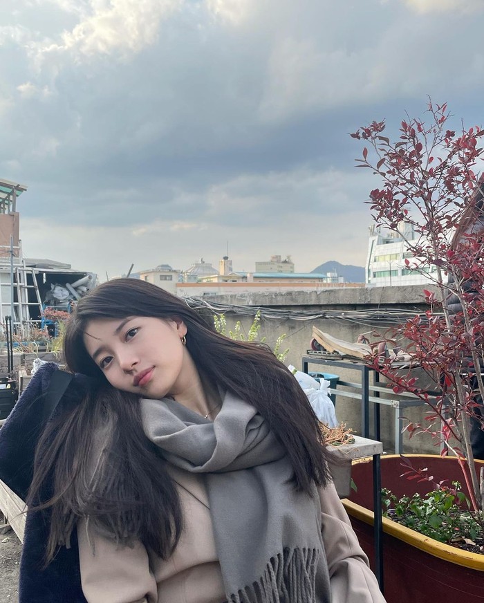 10 Foto Suzy Ini Akan Bikin Kamu Jatuh Cinta Lagi
