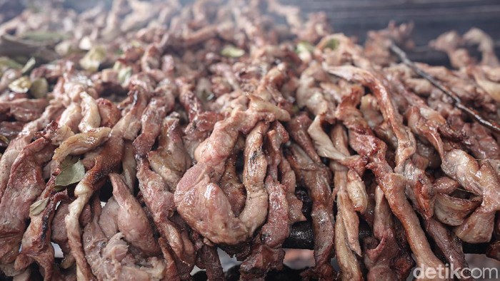 Mengintip Pembuatan Sei, Olahan Daging Khas NTT