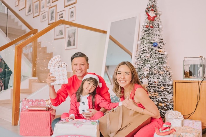 Gisel Jadi tersangka, Sempat Rayakan Natal Bareng Gading dan Gempi