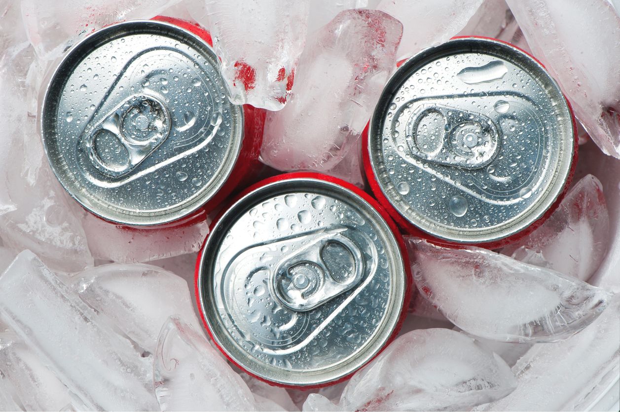 Banyak Minum Soda Saat Pesta BBQ, Bisa Picu Kegemukan dan Kanker Banyak Minum Soda Saat Pesta BBQ, Bisa Picu Kegemukan dan Kanker