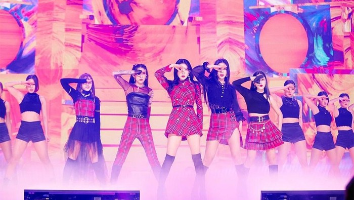 Wendy Red Velvet Tampil Perdana Di Konser Smtown Live Culture Humanity