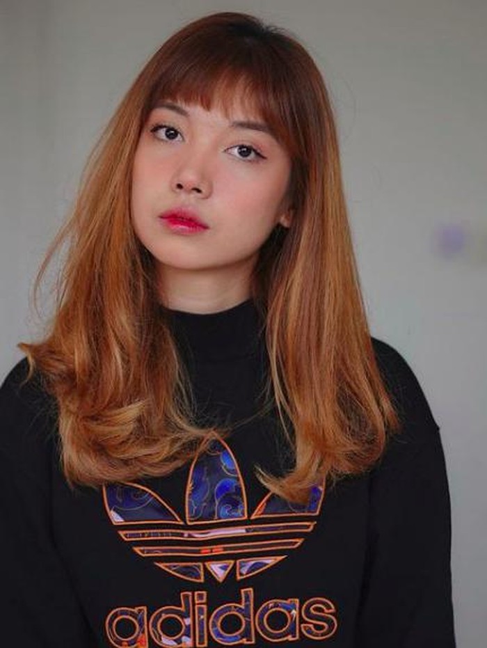 Potret Bella Kuku, Selebgram yang Disebut Mirip Lisa BLACKPINK Potret Bella Kuku, Selebgram yang Disebut Mirip Lisa BLACKPINK
