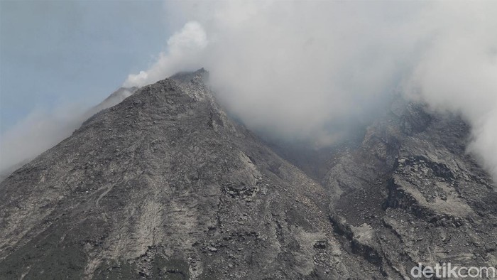 Potret Aktivitas Terkini Gunung Merapi