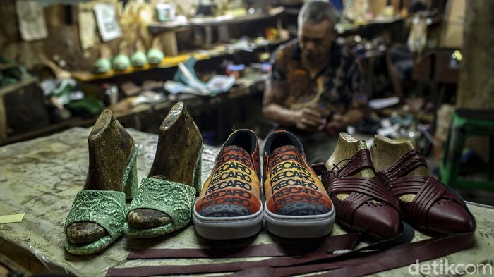 Intip Pembuatan Sepatu Custom di Pernas Shoes