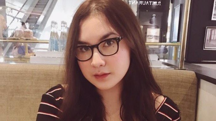 Audrey Davis dan Deretan Anak Artis Indonesia yang Terjerat Skandal Audrey Davis dan Deretan Anak Artis Indonesia yang Terjerat Skandal
