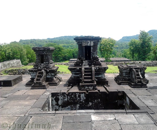 Kemegahan Candi Ratu Boko