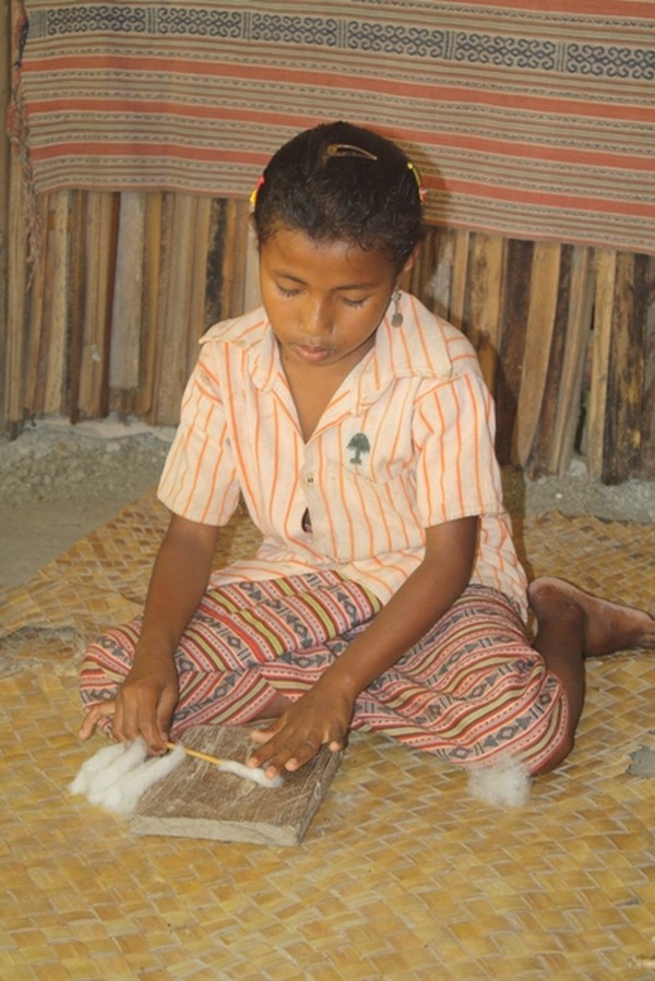 Serial Suku Boti (2) Tenun Ikat Suku Boti, sungguh memikat