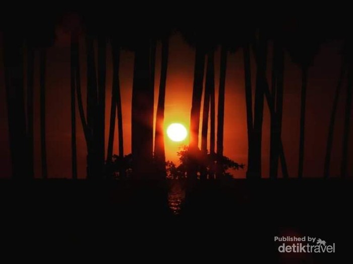 5 Pantai Cantik untuk Melihat Sunset Di Kupang