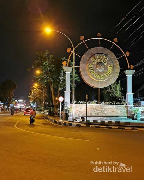 8 Fakta Menarik Gunung Tidar, Sudah Tahu?