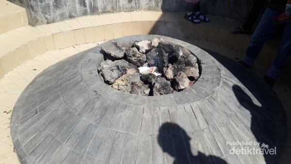 Api Abadi Jawa Tengah: Mrapen