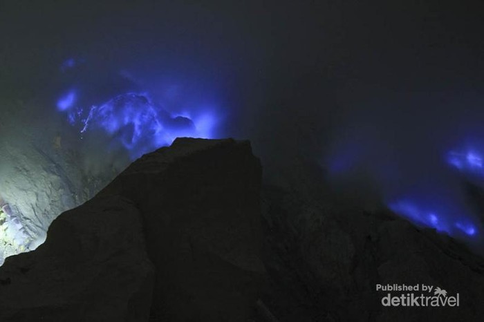 Api Biru, Hanya Ada di Indonesia dan Islandia