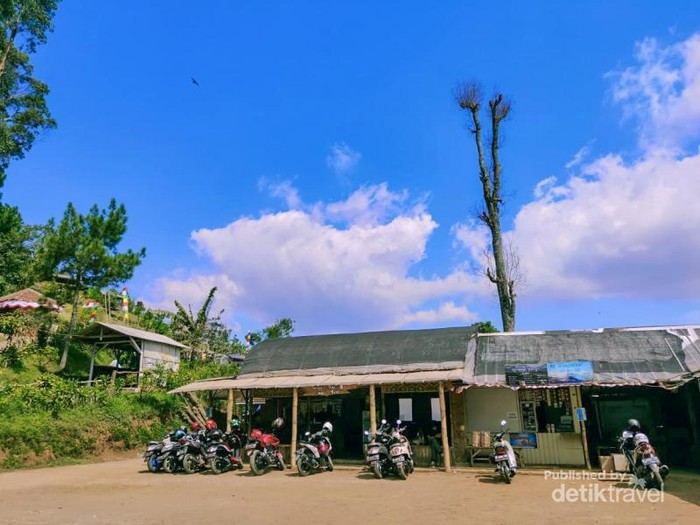 Asyik Juga Nih, Camping di Gunung Putri