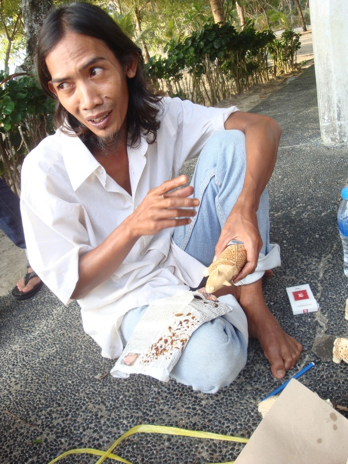 Badak Batik, Oleh-oleh Khas Ujung Kulon