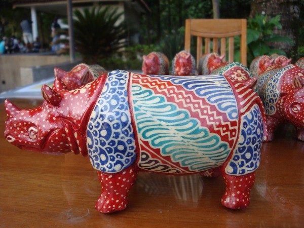 Badak Batik, Oleh-oleh Khas Ujung Kulon