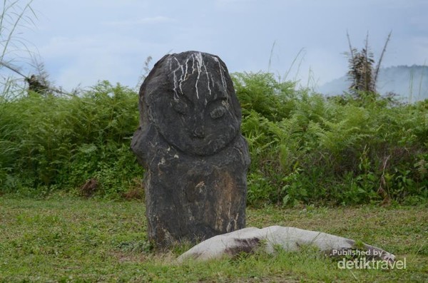 Batu-batu Megalitikum di Poso