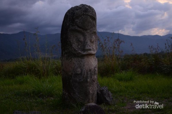 Batu-batu Megalitikum di Poso