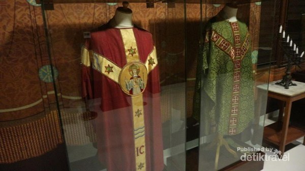 Beragam Sejarah di Museum Katedral Jakarta