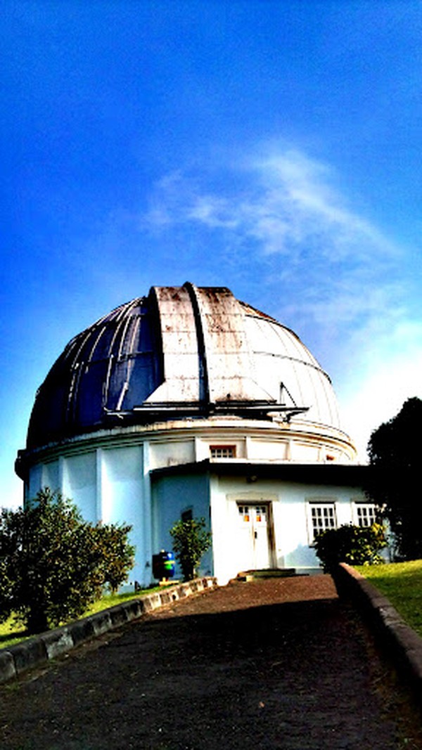 Bertualang ala Sherina di Observatorium Bosscha
