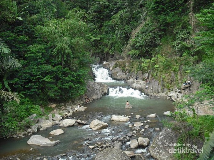 Blue Lagoon Cisewu, Tempat Wisata yang Lagi Hits di Garut