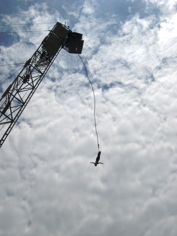 Bungee Jumping di Phuket, Edan!