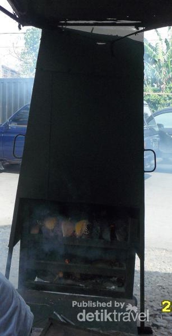 Camilan Khas Minang, Dari Bika Bakar Sampai Lemang Panas