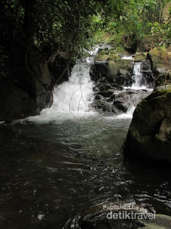Cantiknya Air Terjun Sikulikap Negeri Suah di Sumut