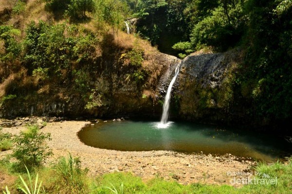 Curug Bentang, Pesona Alam Tersembunyi di Subang