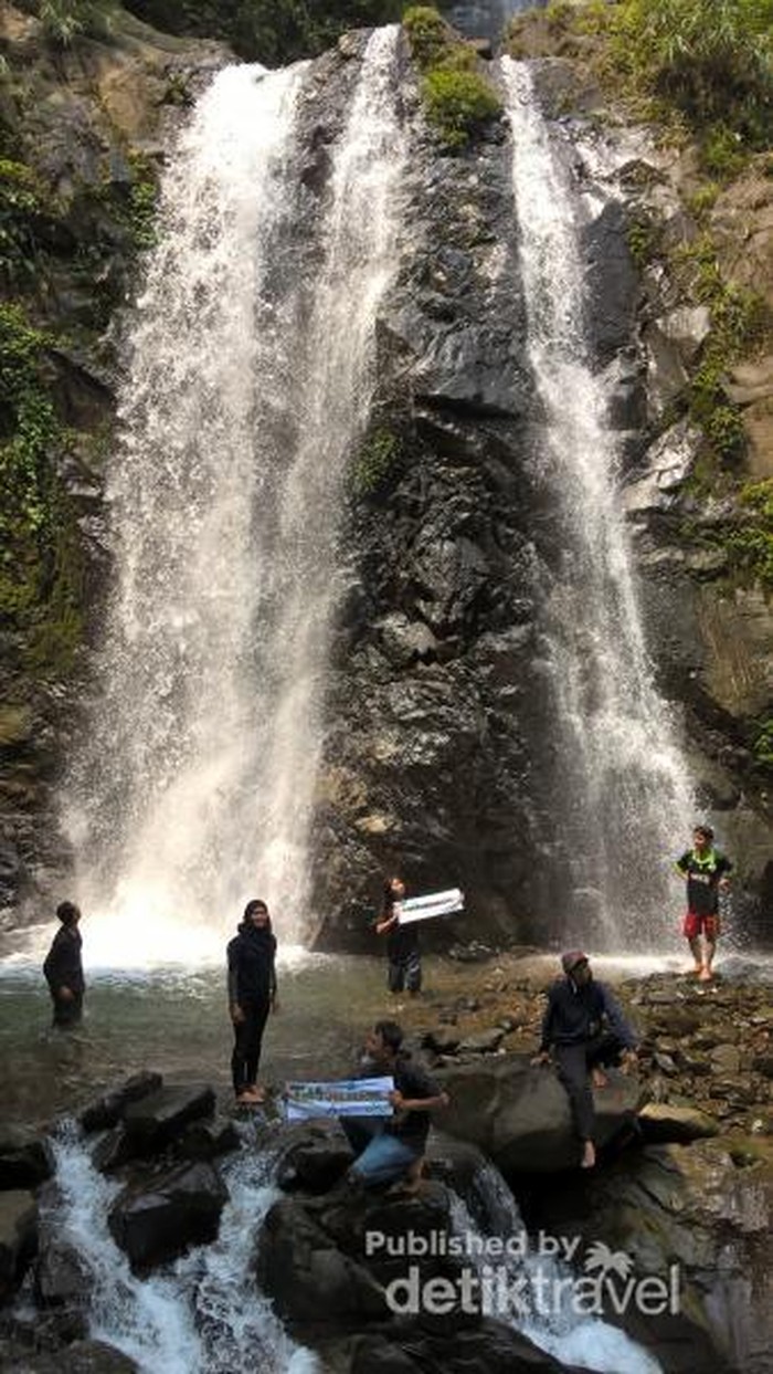 Curug Lalay & Pengantin, Duo Cantik di Perbatasan Bogor-Karawang