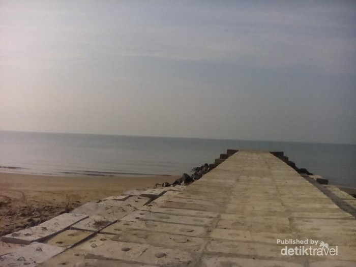 Di Pantai Ini, Nelayan Bugis Adakan Pesta Laut Setiap Tahun