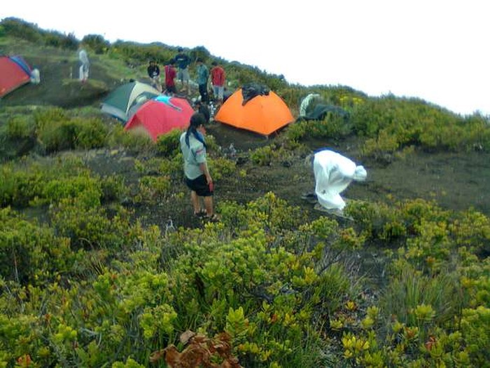 Gunung Kerinci, Menapaki Keindahan Tertinggi di Sumatera