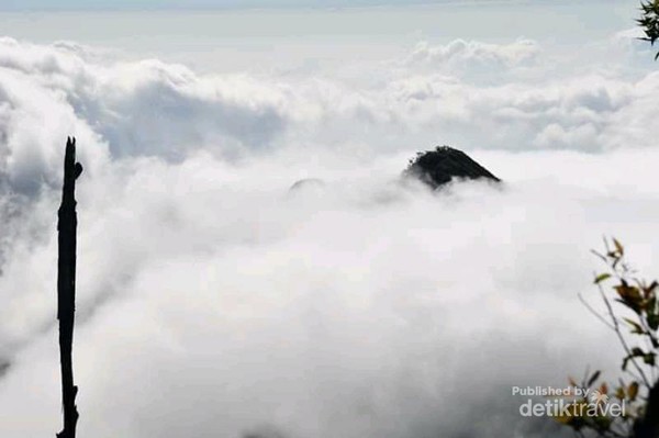 Gunung Mutis, Tempat Bersemayamnya Raja-raja NTT