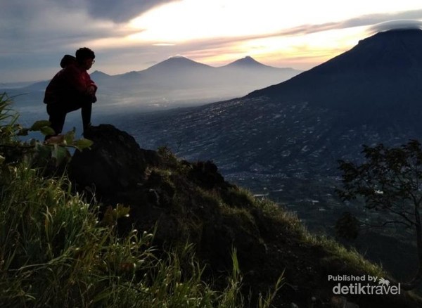Gunung Sindoro via Alang-alang Sewu Dibuka, Ini Protokolnya