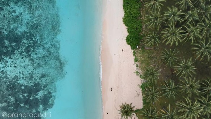 Indah Nian Pantai di Pulau Labengki