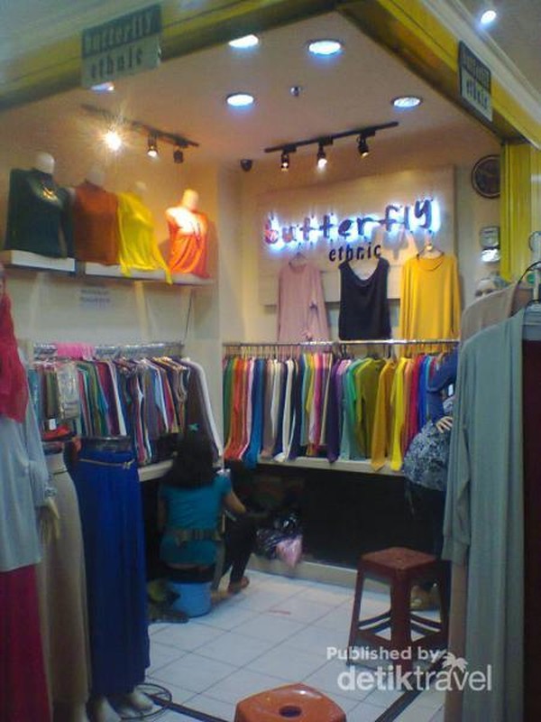 Ini Tempat Belanja Produk Fashion Murah di Bandung