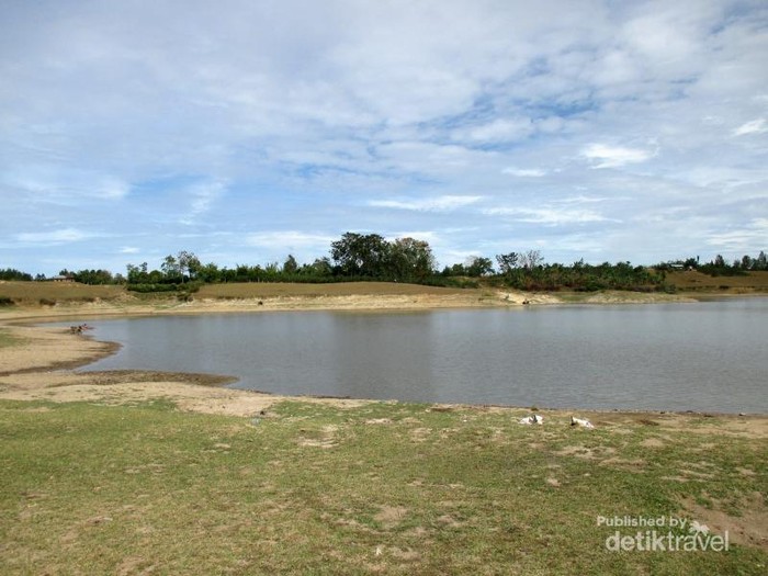 Inilah Danau di Atas Danau