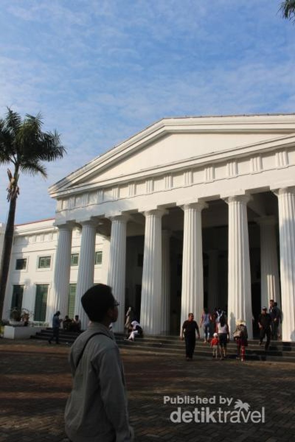 Kisah Gedung Museum Seni Rupa dan Keramik di Jakarta